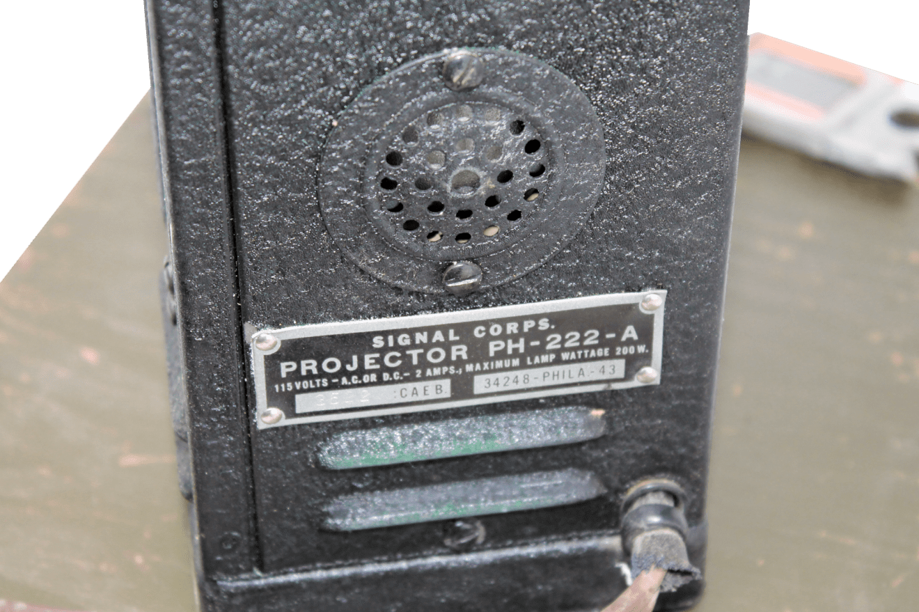 Signal Corps PH-222A projector - Military Classic Memorabilia