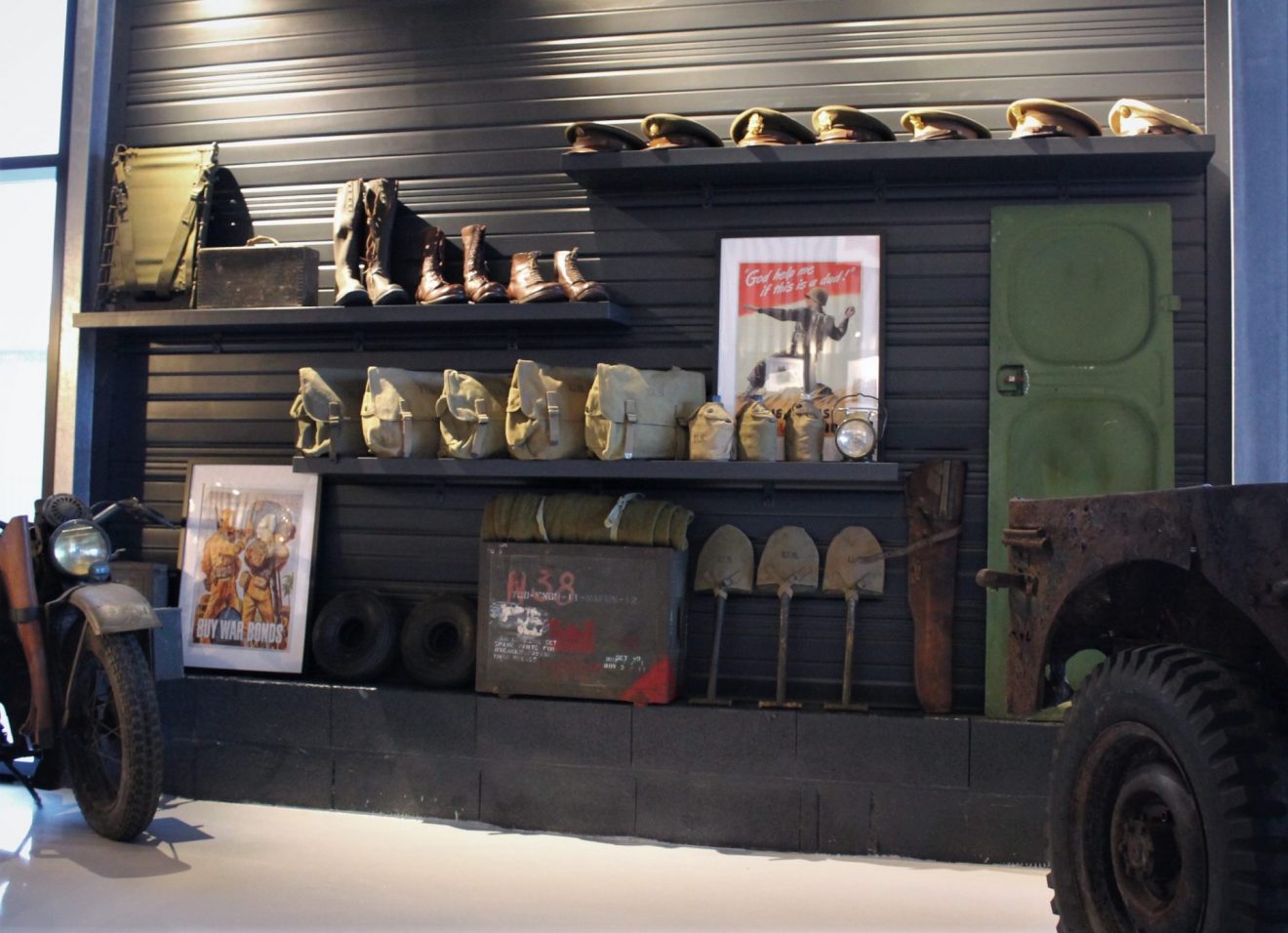 Military Classic CENTER ... - Military Classic Memorabilia