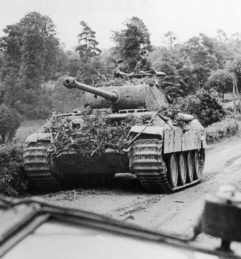 Cric de char PANTHER "PANZER LEHR- NORMANDIE" - Military Classic ...