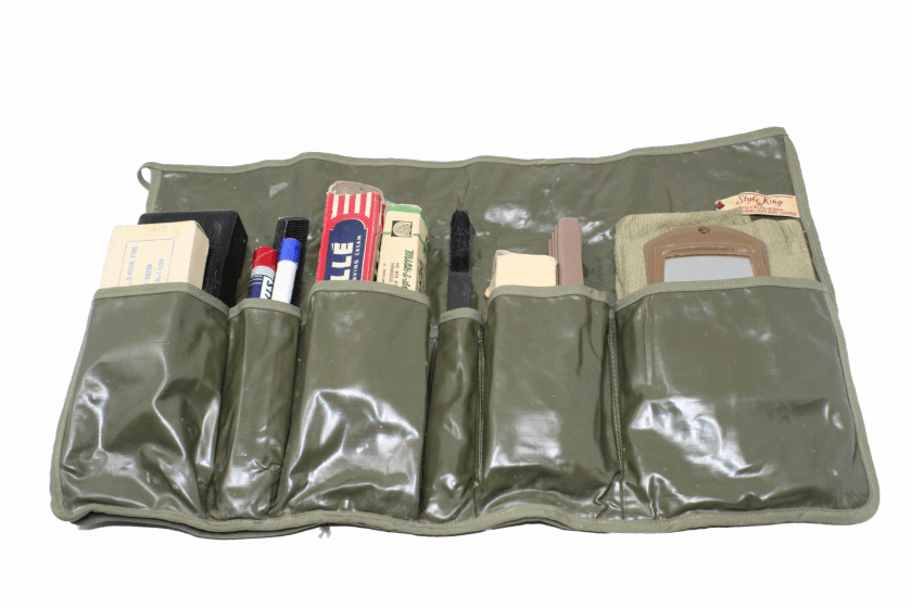 US army Toilet Kit - Military Classic Memorabilia