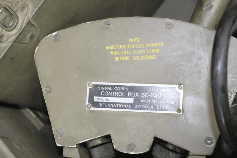 Signal Corps Mine Detector SCR 625-C - Military Classic Memorabilia