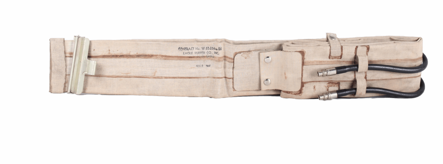 Life Preserver US Navy 1944 - Military Classic Memorabilia