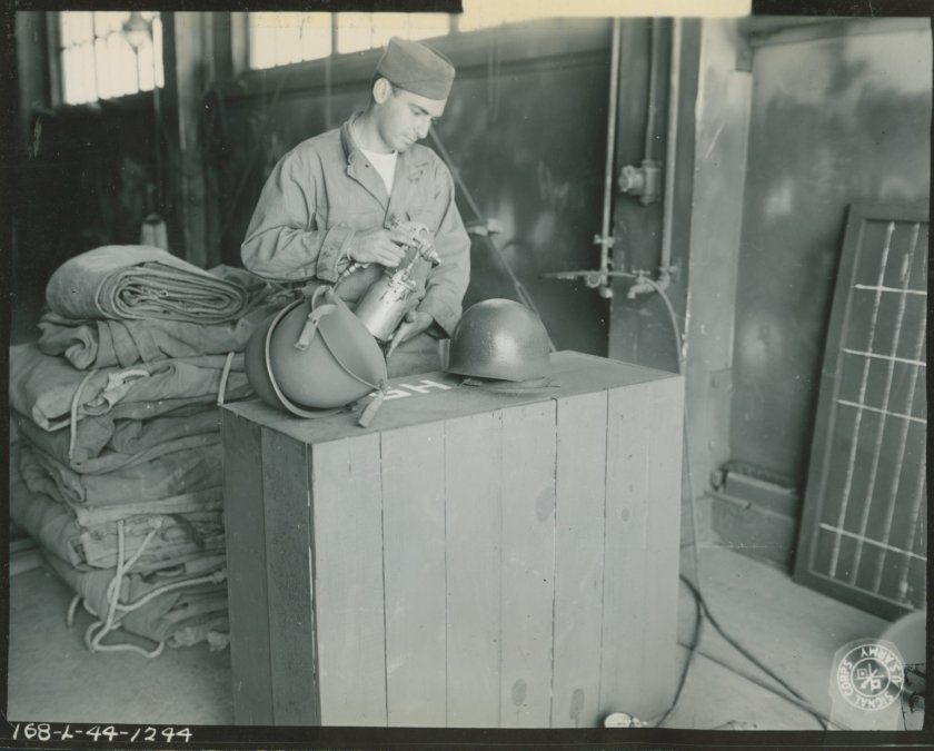 Complete US Army paint system, BINKS MFG CO production - 1943 ...