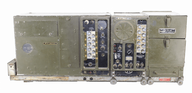Postes radio US SCR-528, ensemble complet. - Military Classic Memorabilia