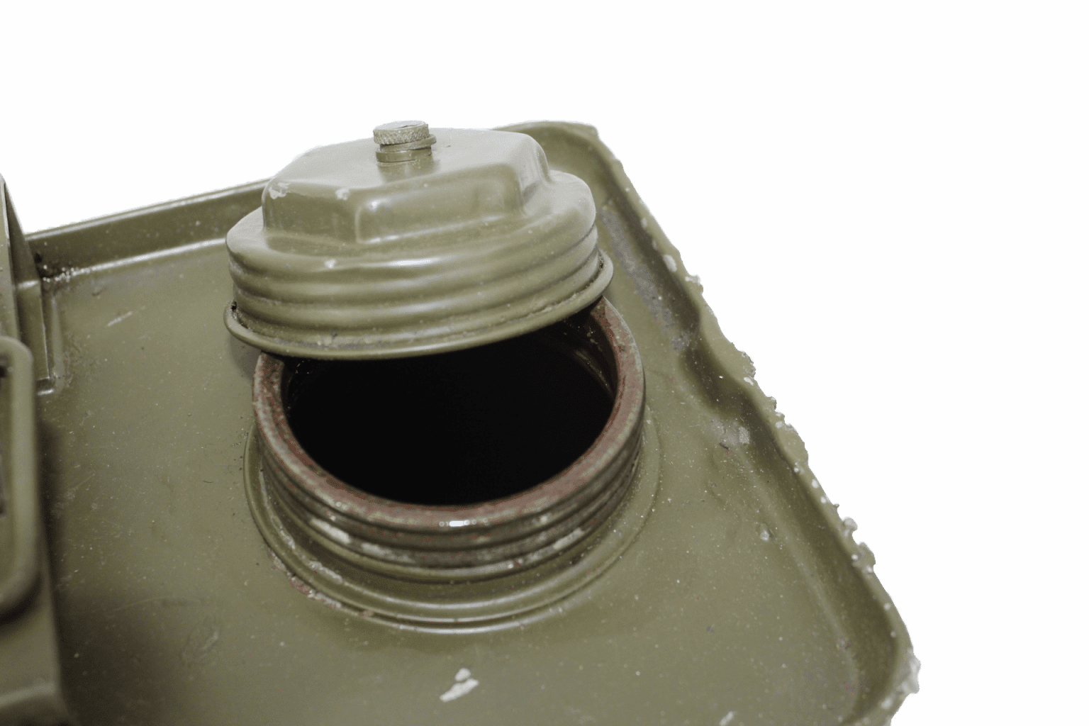 M24 Chaffee / M5 Stuart engine oil can - Military Classic Memorabilia