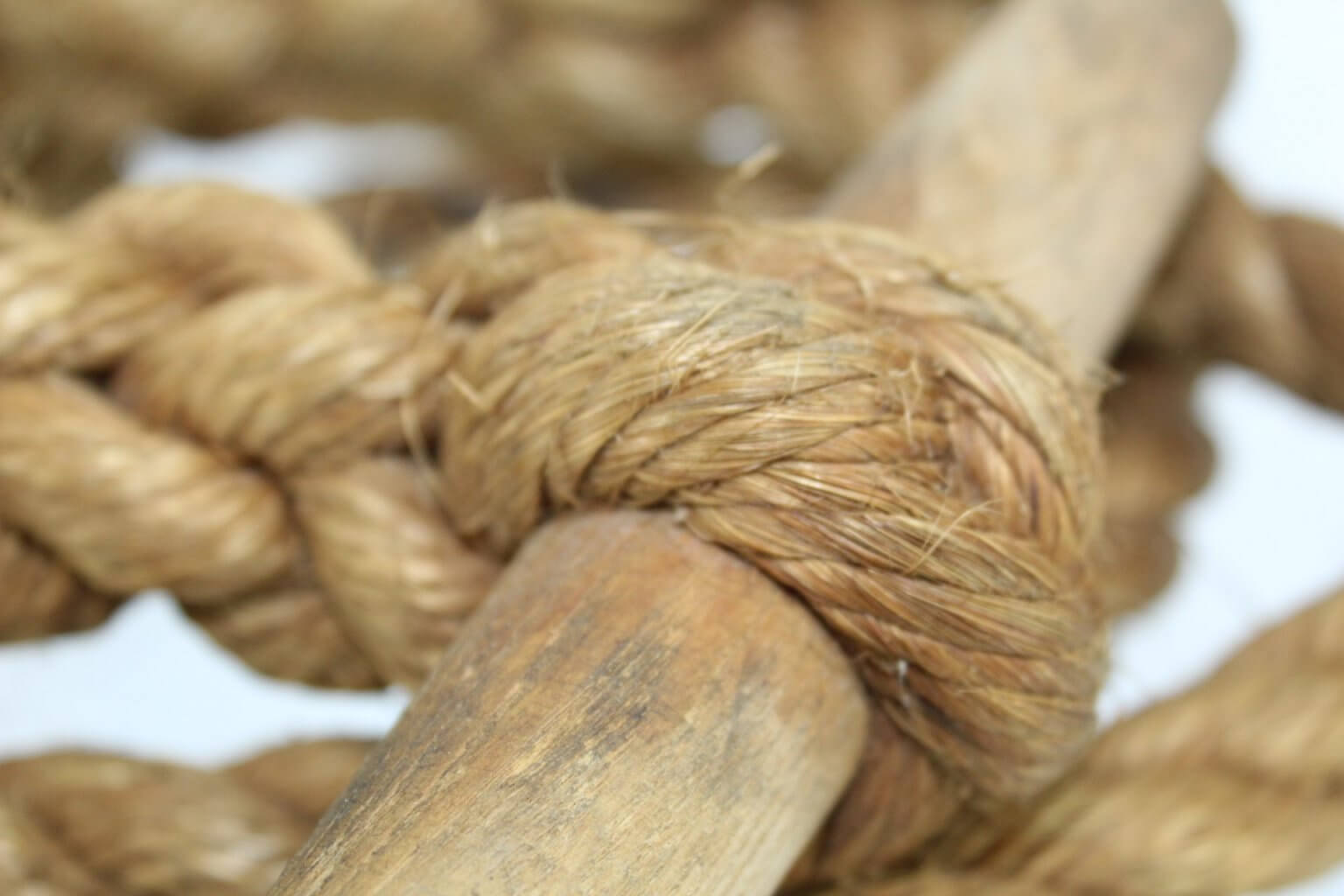 BRITISH “TOGGLE ROPE” - Military Classic Memorabilia