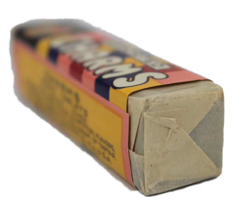 PACKAGE OF CANDY CHARMS – 1940 - Military Classic Memorabilia