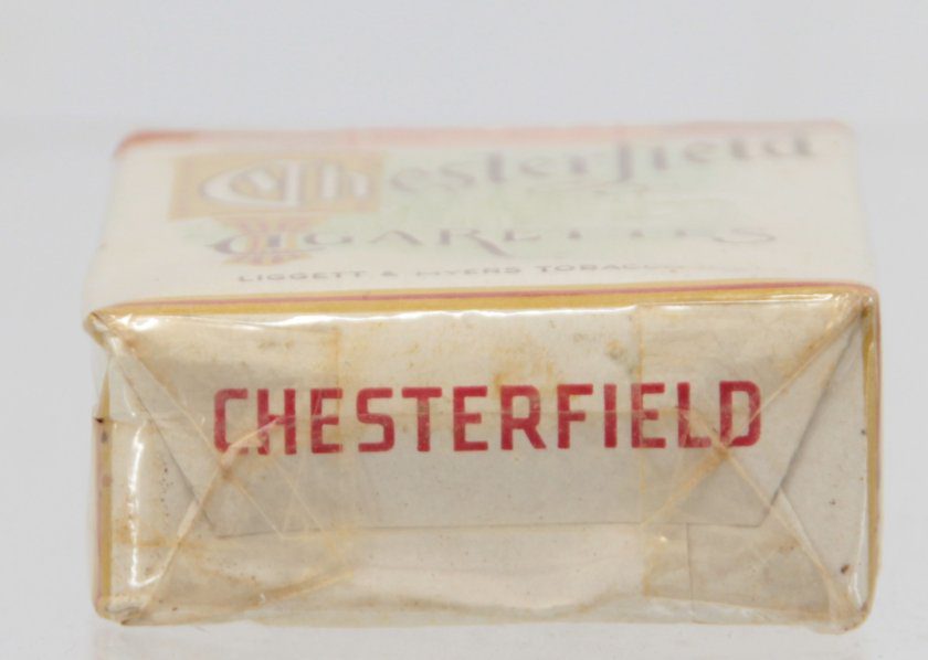 PACK OF CIGARETTES - CHESTERFIELD - Military Classic Memorabilia