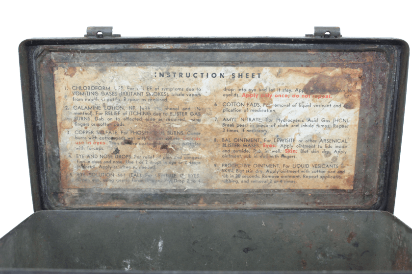 FIRST AID GAS box for JEEP US - Military Classic Memorabilia