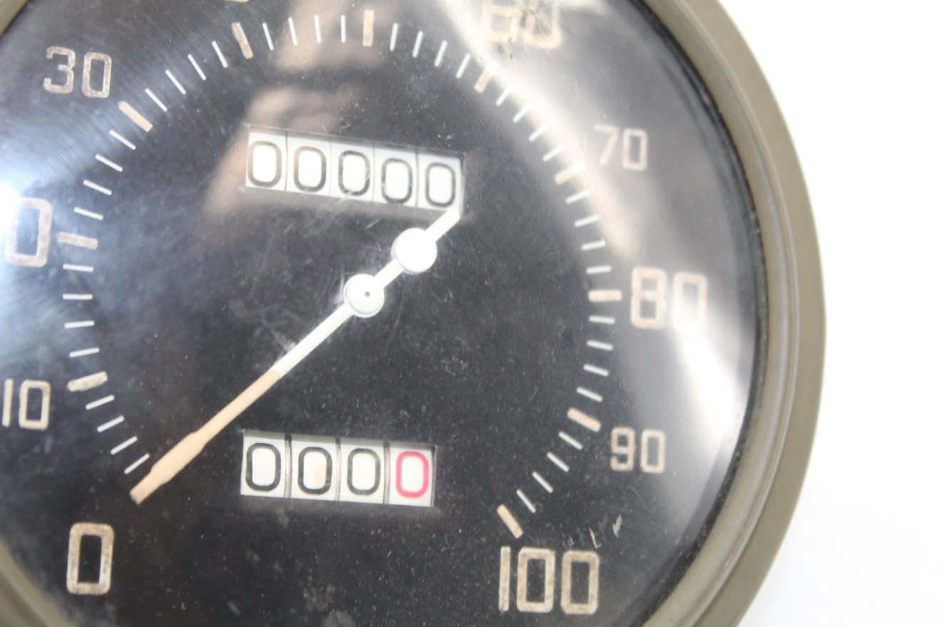 SPEEDOMETER FOR US M3 A3 STUART TANK - Military Classic Memorabilia