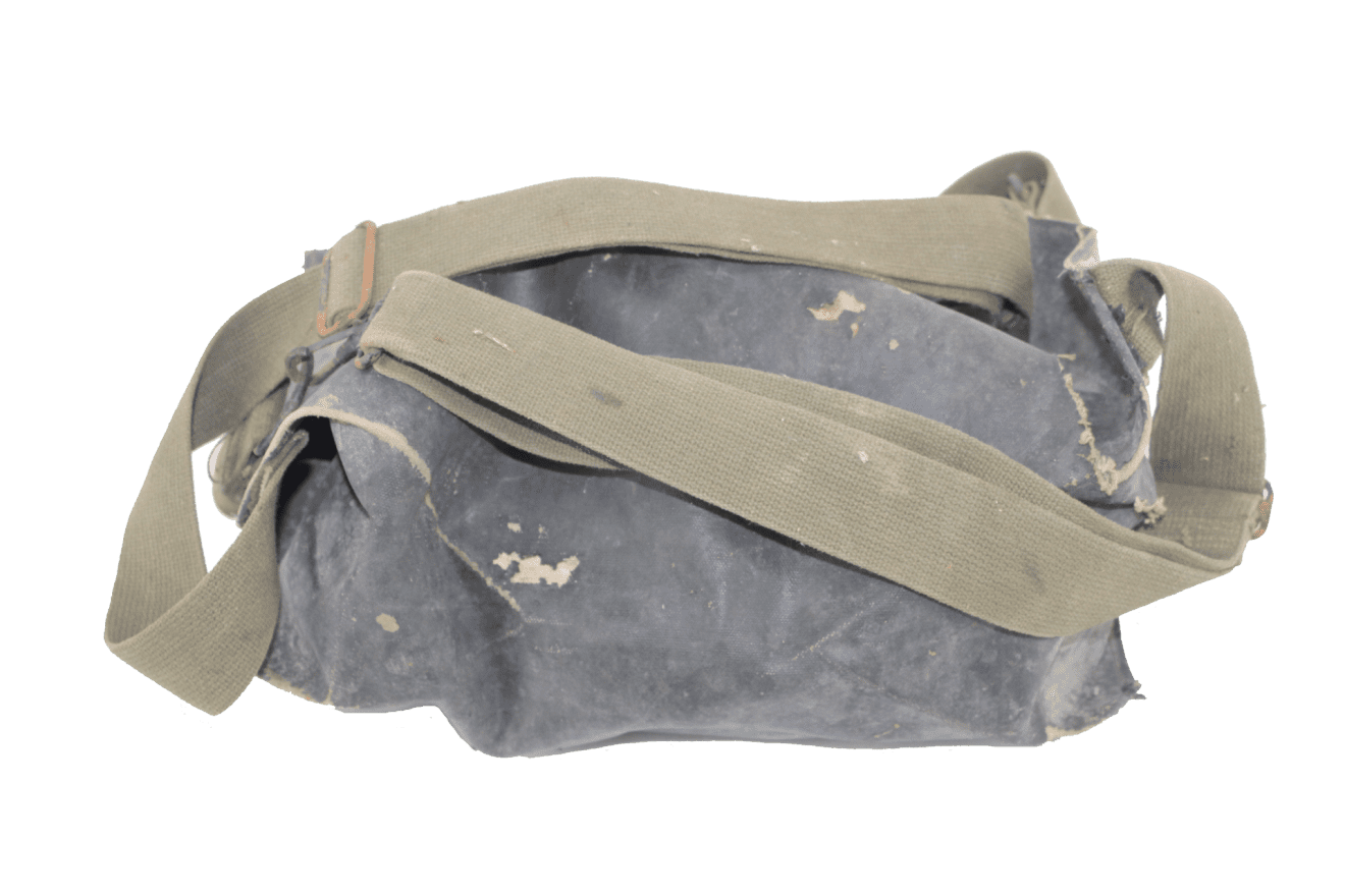 ASSAULT GAZ MASK M5 - Normandy - Military Classic Memorabilia