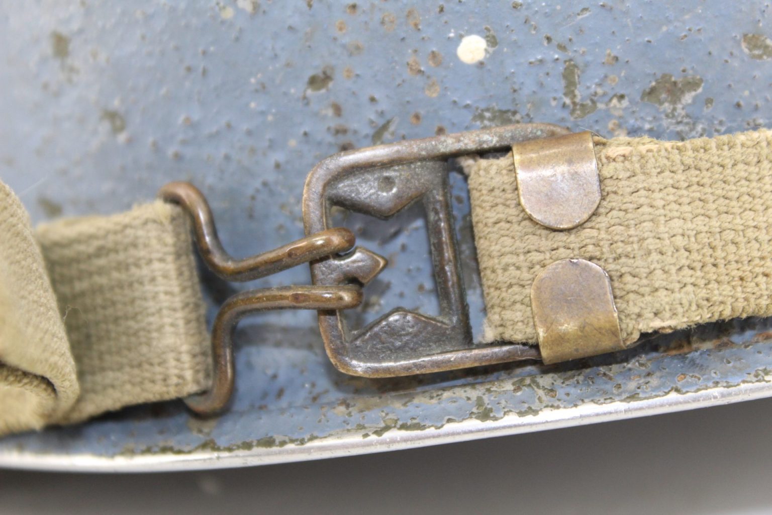 US Navy helmet 1942 - Military Classic Memorabilia