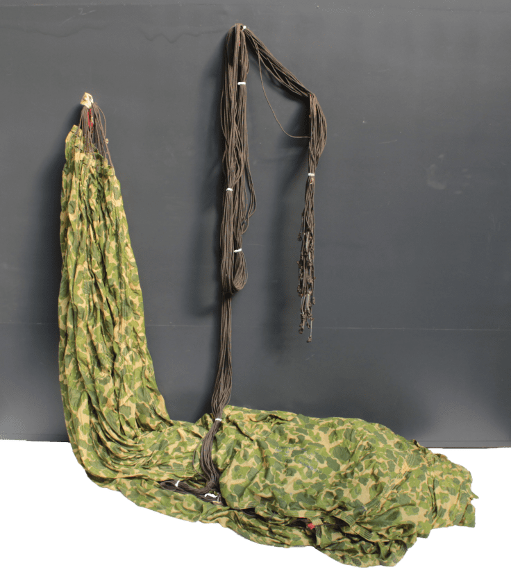 US T5 PARACHUTE camouflaged canopy – 1943 | Military Classic Memorabilia
