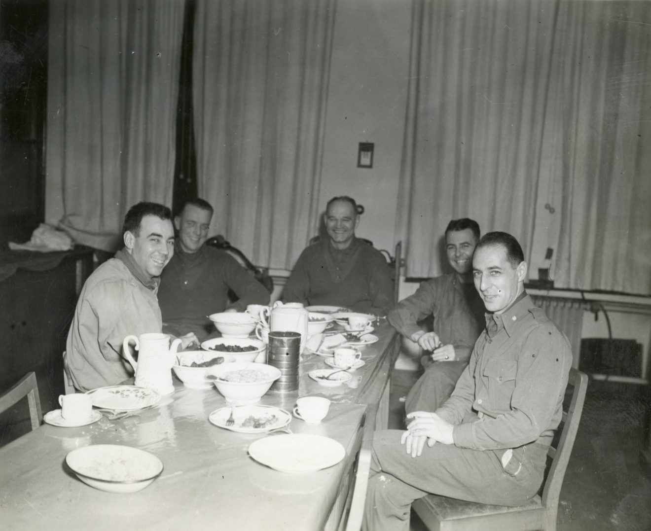 OUTFIT OFFICER'S MESS KIT M-1941 - Military Classic Memorabilia