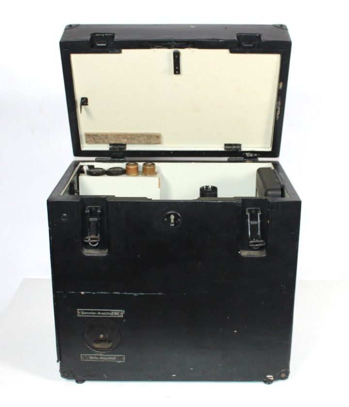 LUFTWAFFE PHOTOS PROJECTOR - Military Classic Memorabilia